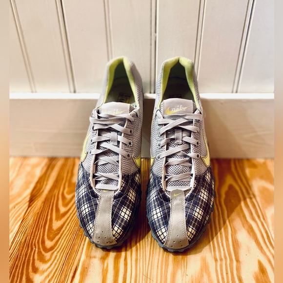 Nike | Shoes | Nike Bowerman Series Indoor Track Spike W 9 | Poshmark